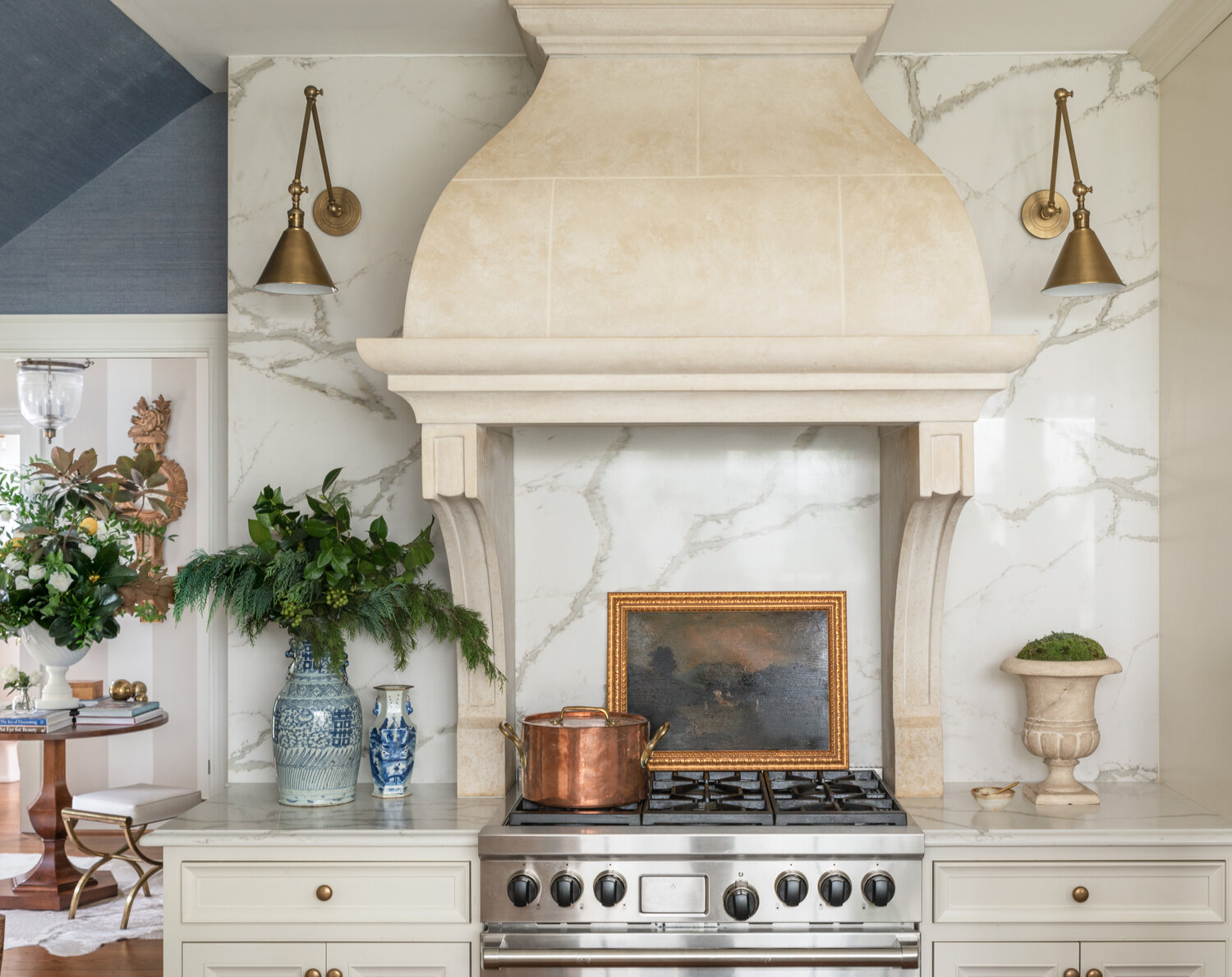 The Perfect Mix of Traditional and Modern Flair