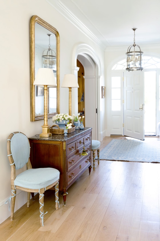 House Tour: Hillary Taylor Interiors Style - Design Chic