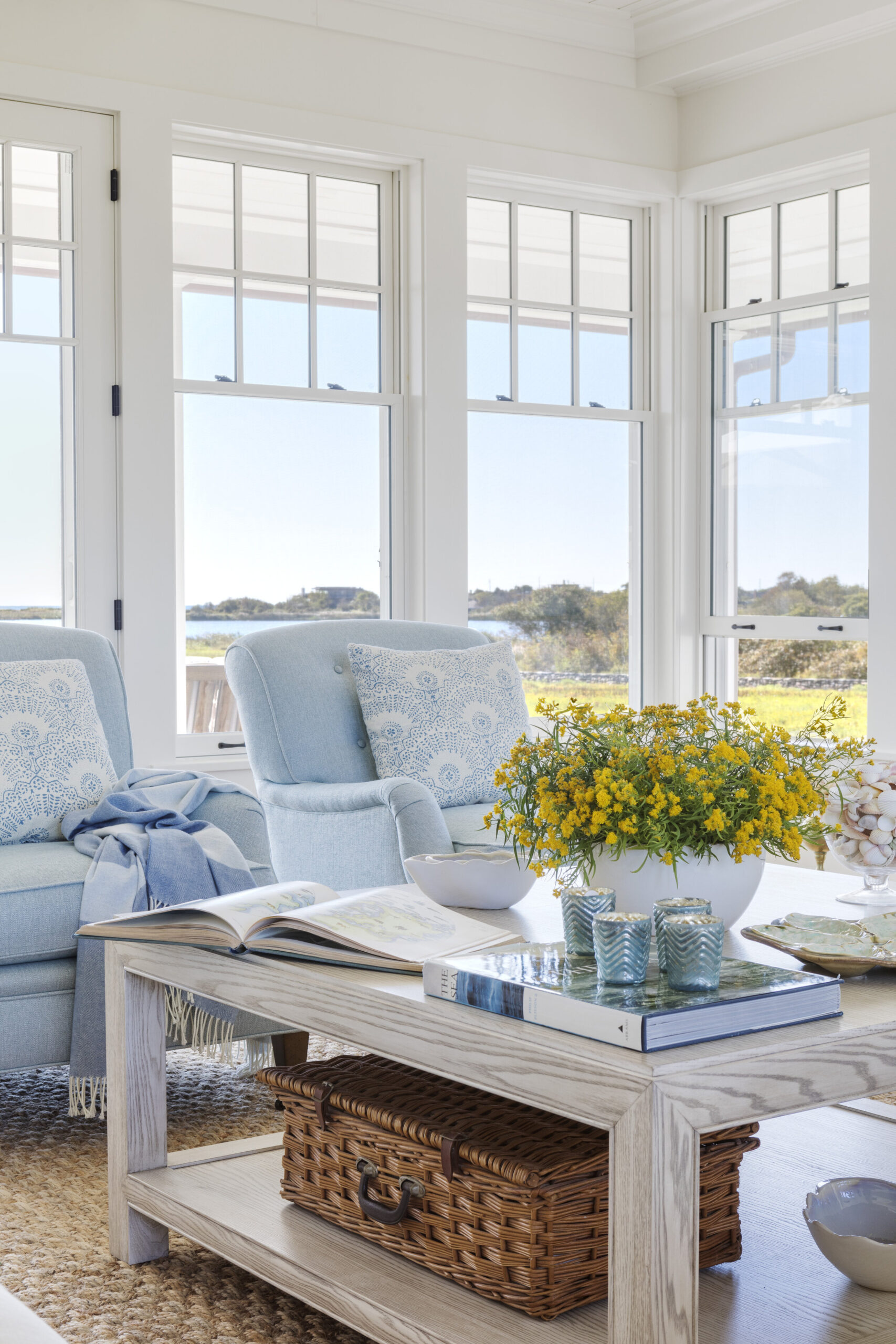 Step into Paradise in this Digs Design Home - Design Chic