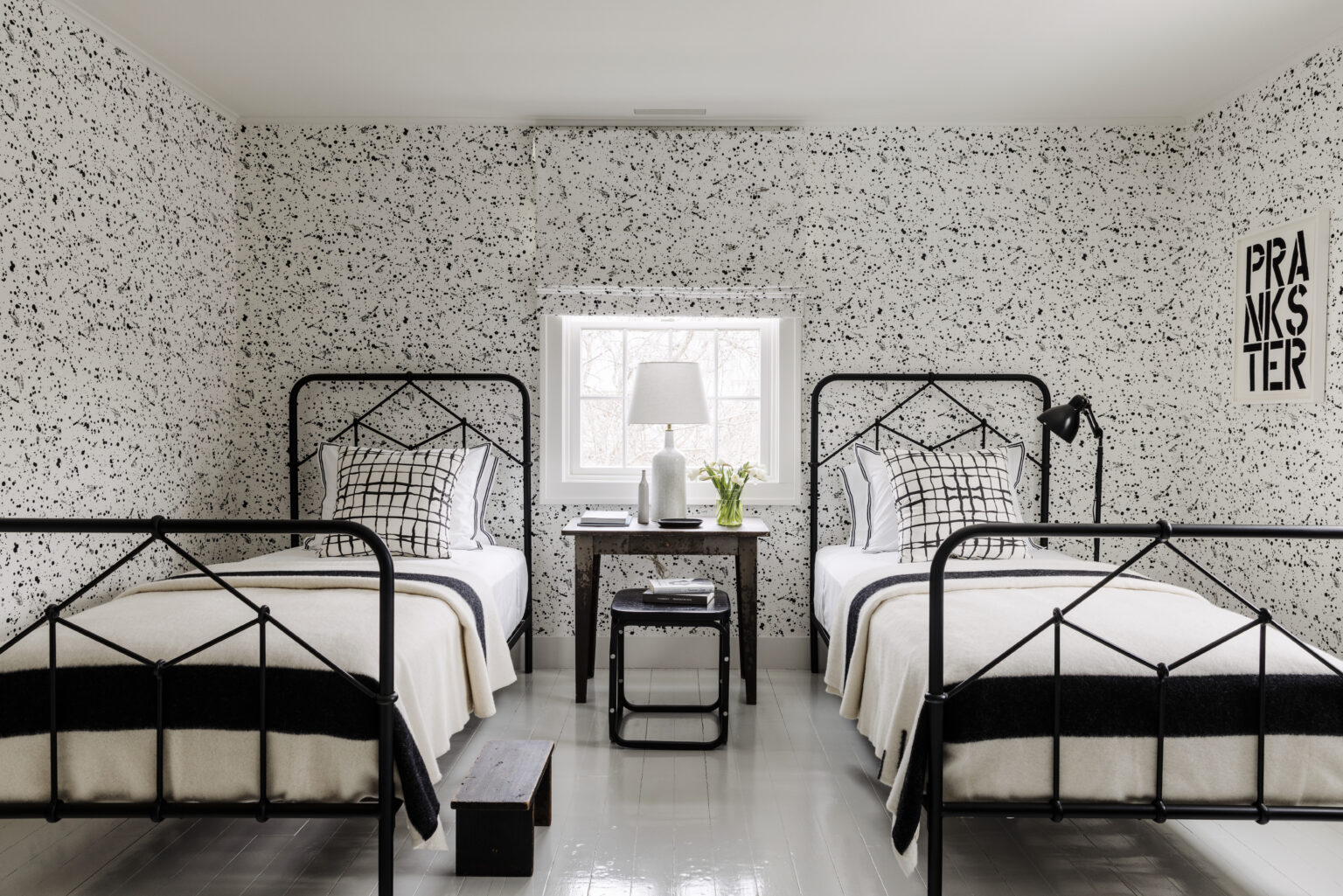 The Art of Layering Textures in Interior Design - Design Chic