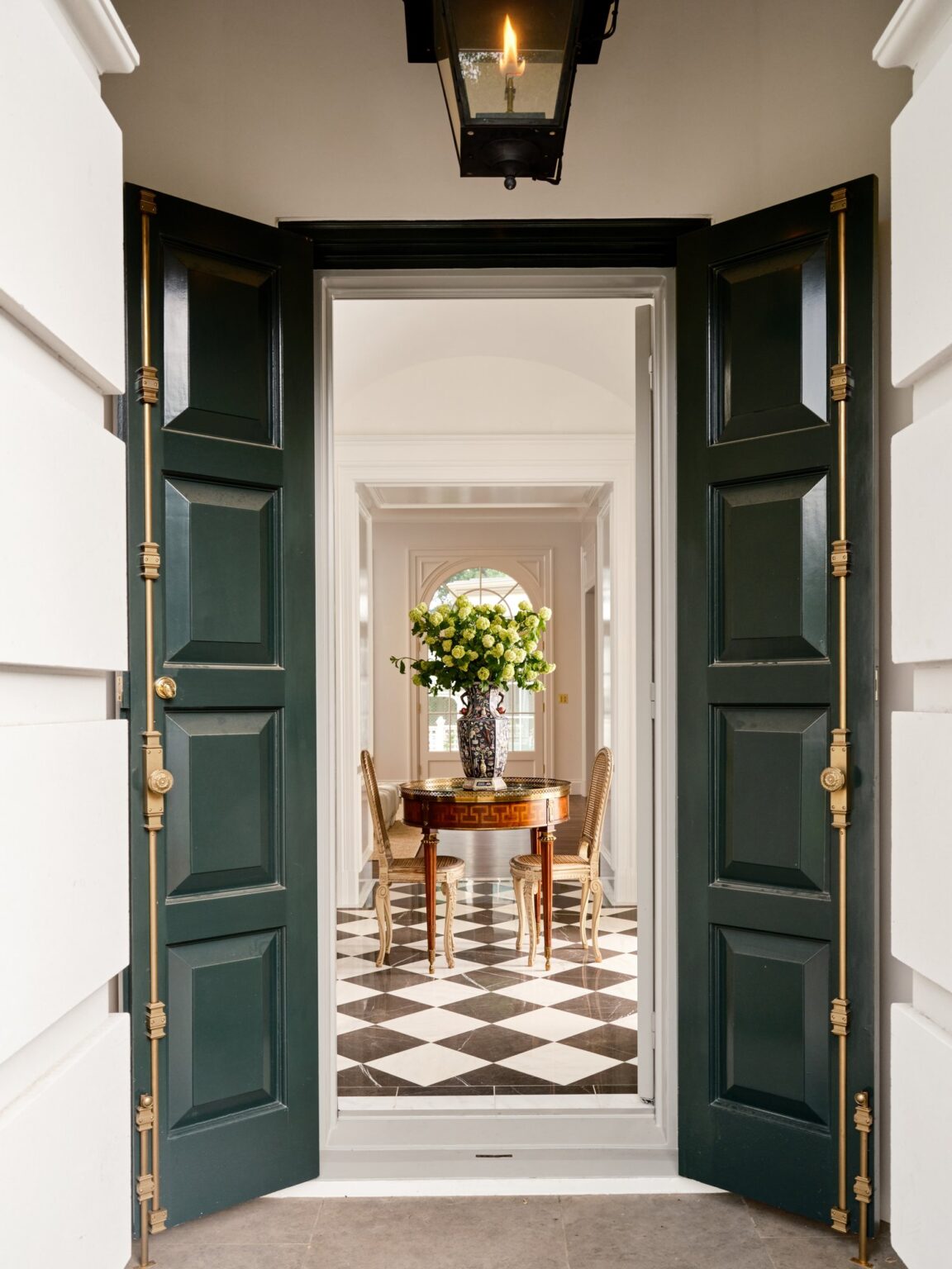 Discover the Classic Home Design of Jenkins Interiors - Design Chic