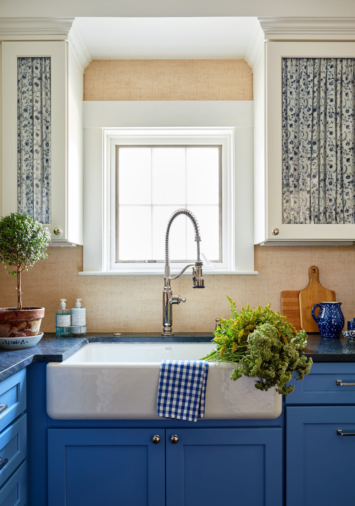 5 Easy Ways to Add Character and Charm to Your Home - Design Chic