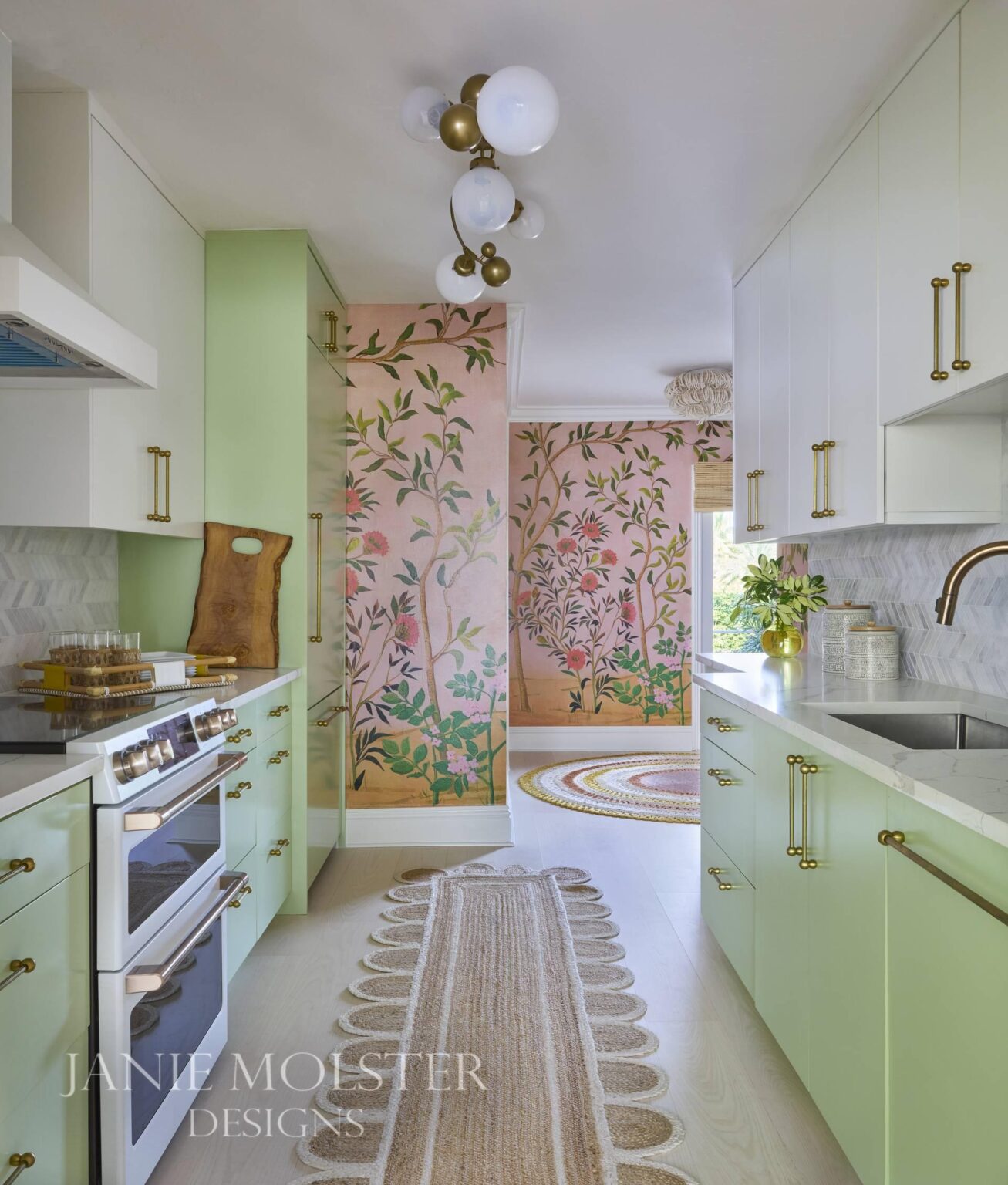 Beautiful Colorful Home interiors that Inspire Joy - Design Chic