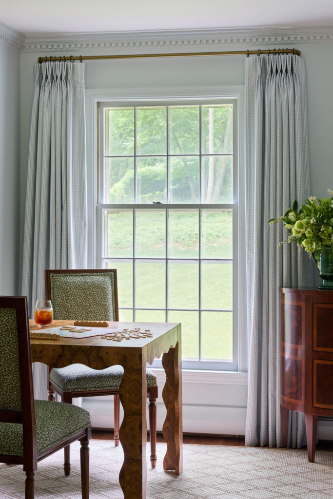 Inside a Beautiful Long Island Home Designed by Jennifer Hunter ...